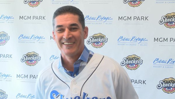 Mike Guerrero nombrado manager AA de los Cerveceros | DeportivApp by ...