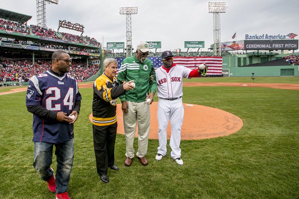 Medias Rojas rinden homenaje a David Ortiz | DeportivApp by Vic Báez