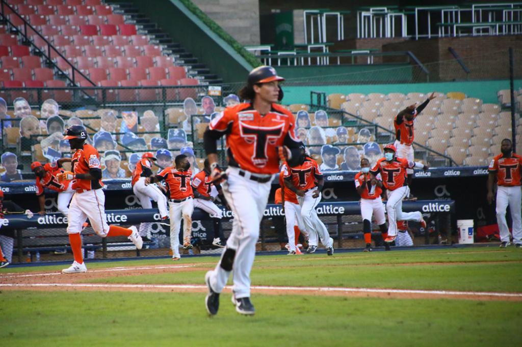 Escogido contrata a Peter O’Brien para próxima temporada | DeportivApp ...