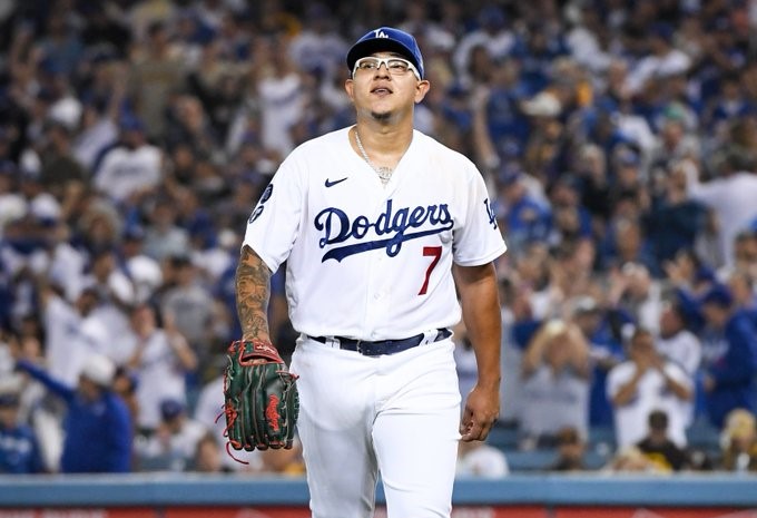📽️: Urias, Turner guían a los Dodgers sobre los Padres | DeportivApp by ...